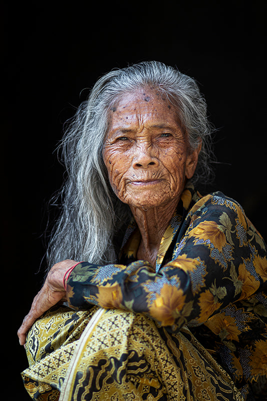 Portrait – Imperfect Frame