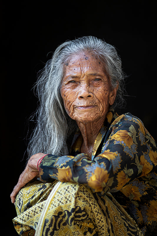 Mbah Warsinah – Imperfect Frame